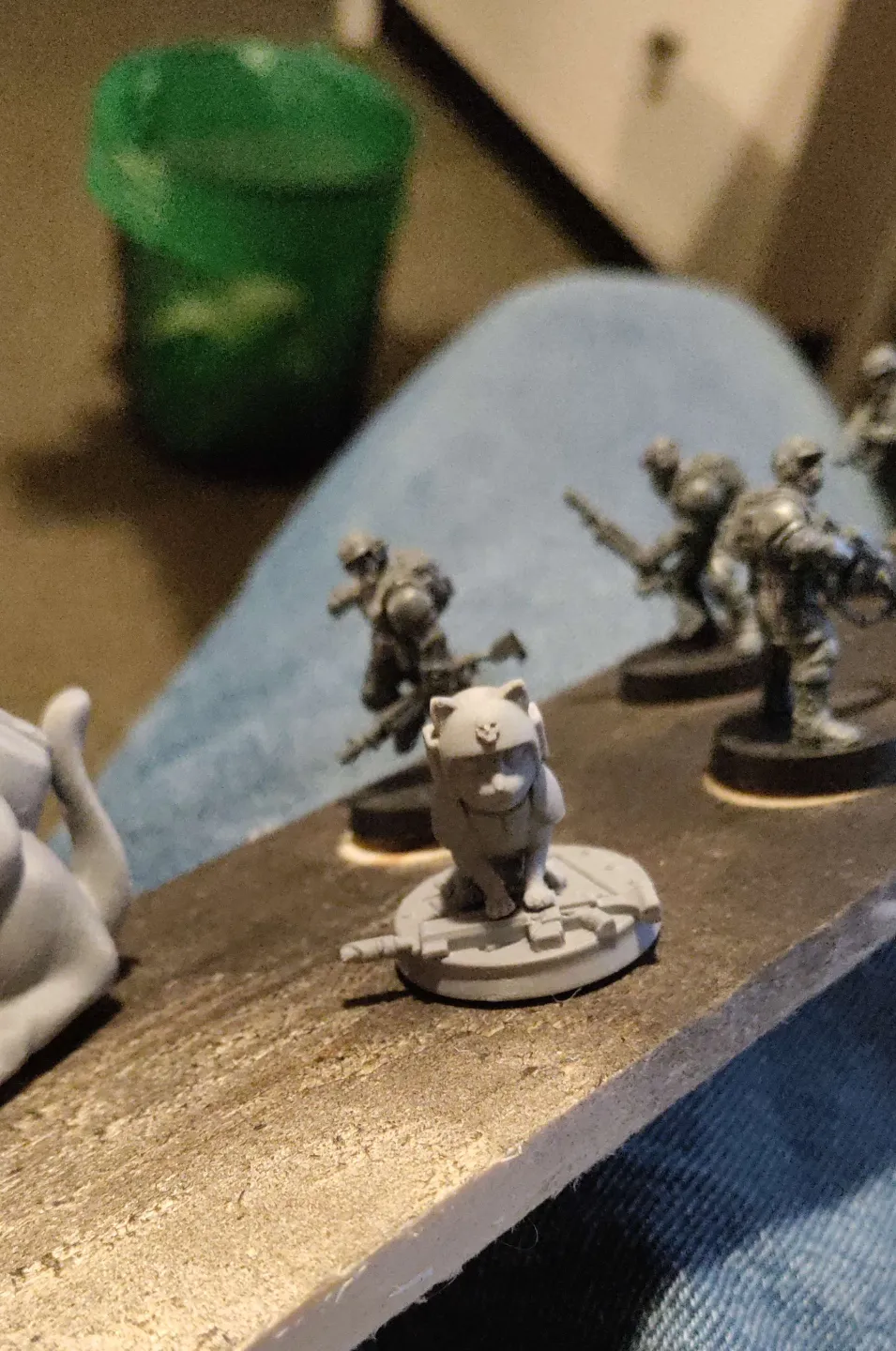 Warhammer 40K cadia cat - Free 3D Print Model - MakerWorld