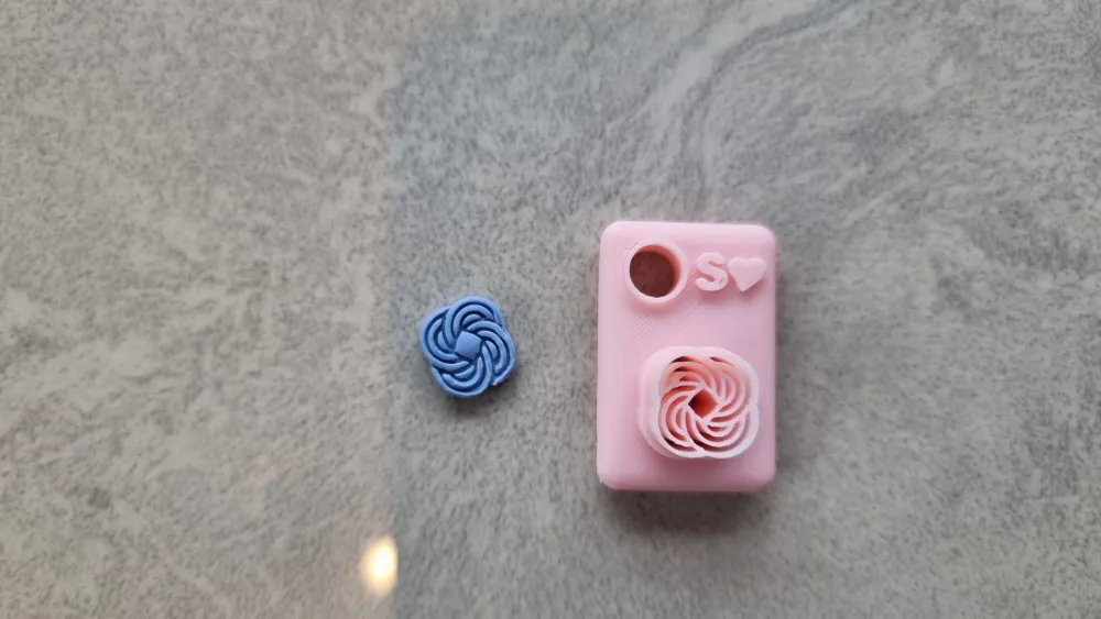 Polymer Clay Cutter – Knot 5 - Free 3D Print Model - MakerWorld