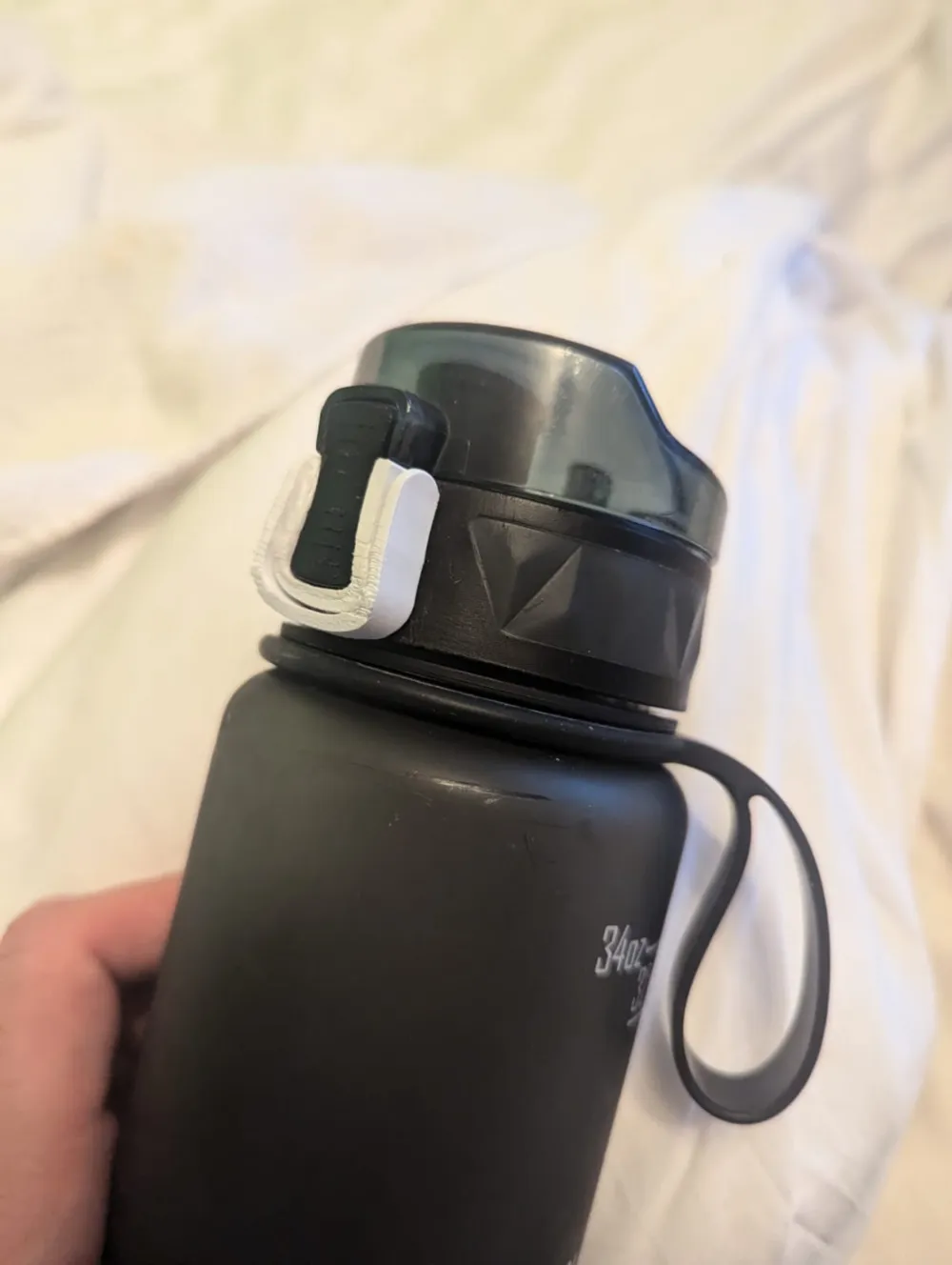 flip-top lid Bottle Replacement Latch by Kayla Creates - MakerWorld