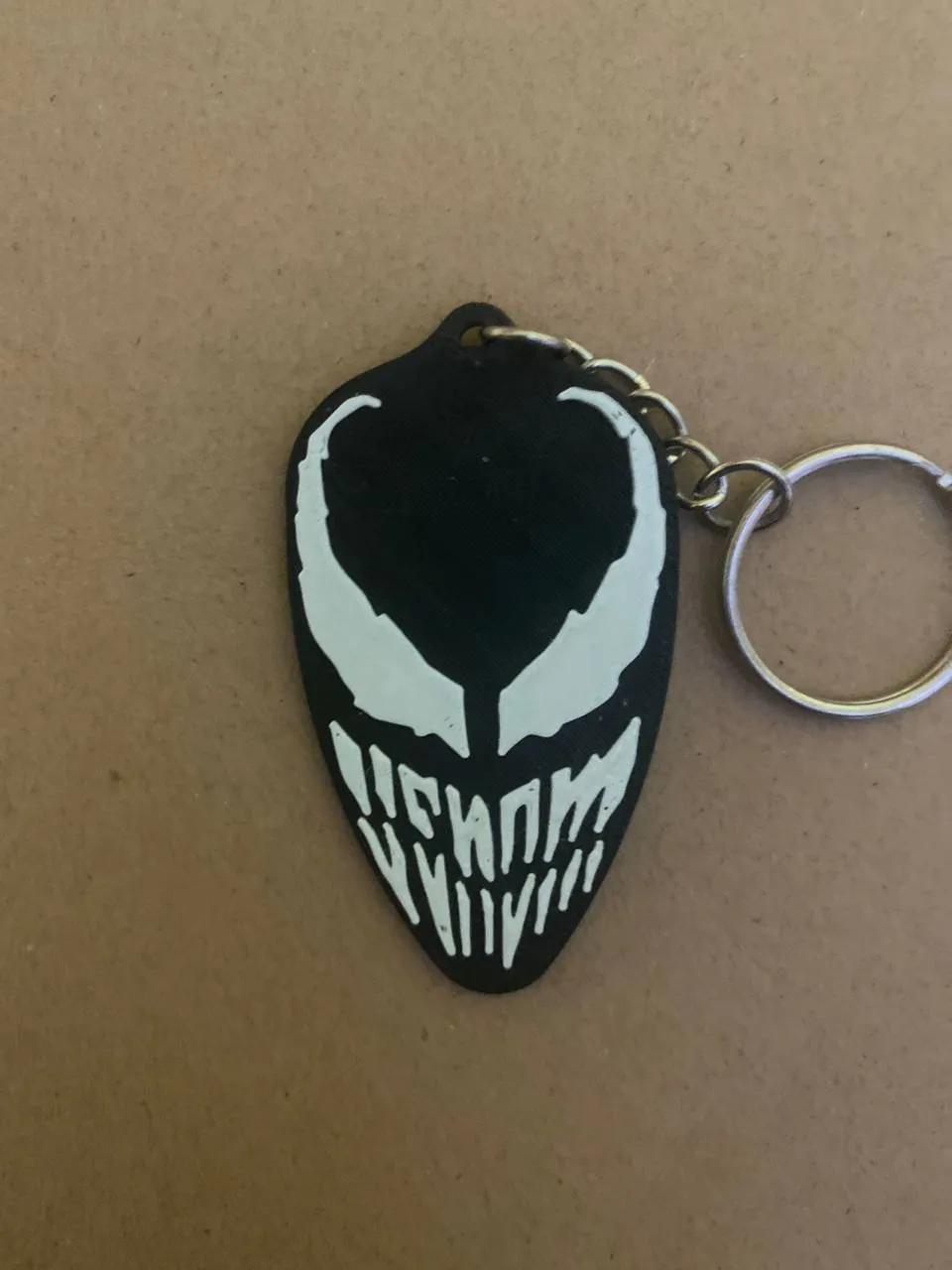 Venom Keychain by Keel MakerWorld: Download Free 3D Models
