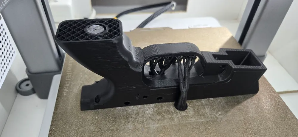 UMP45 RIFFLE - Free 3D Print Model - MakerWorld