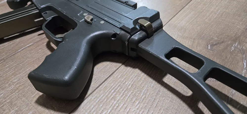 UMP45 RIFFLE - Free 3D Print Model - MakerWorld