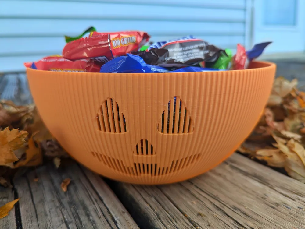 Halloween Candy Bowl by JamesThePrinter - MakerWorld