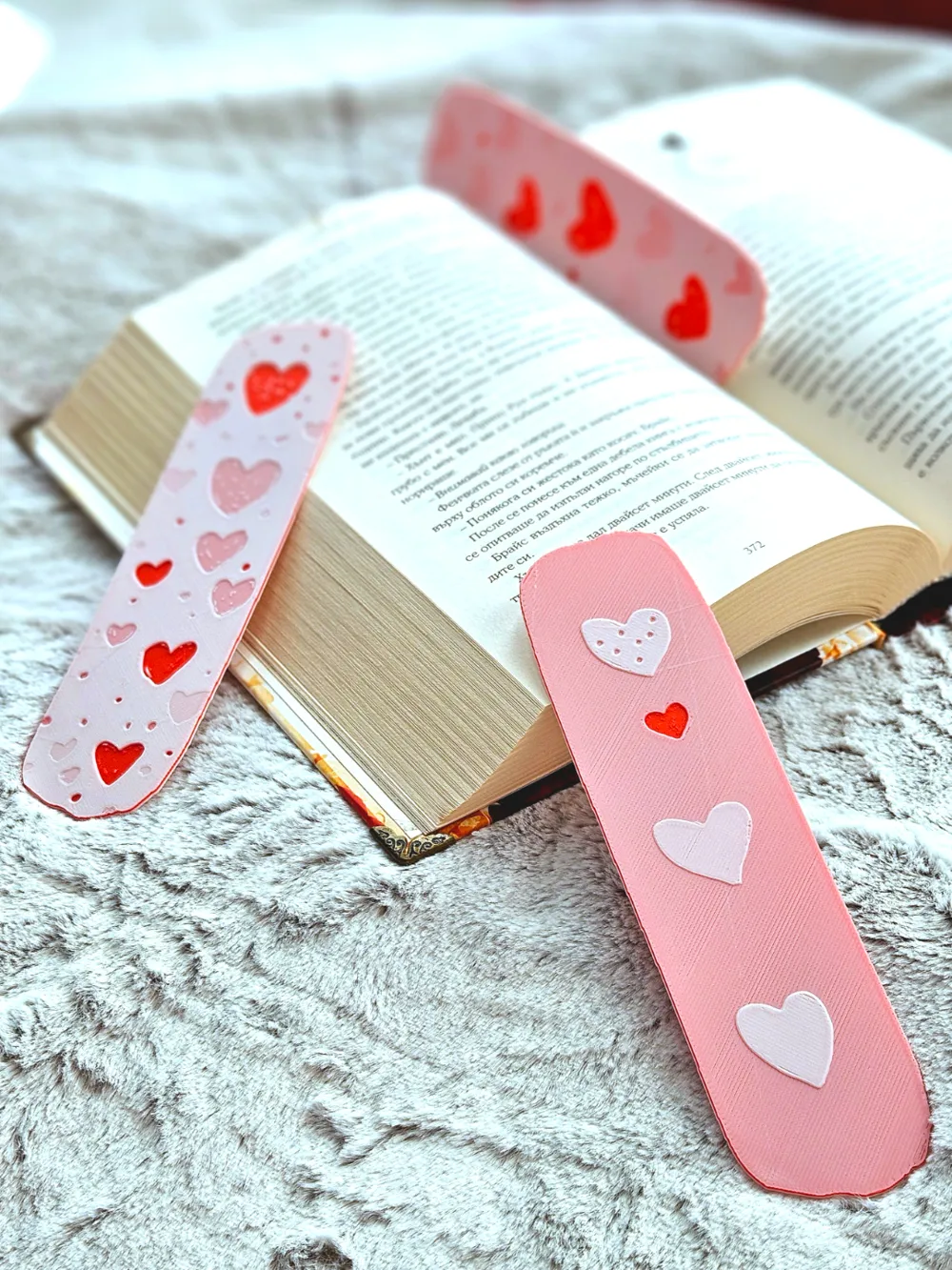 Heart Bookmarks - Love Bookmarks - Free 3D Print Model - MakerWorld