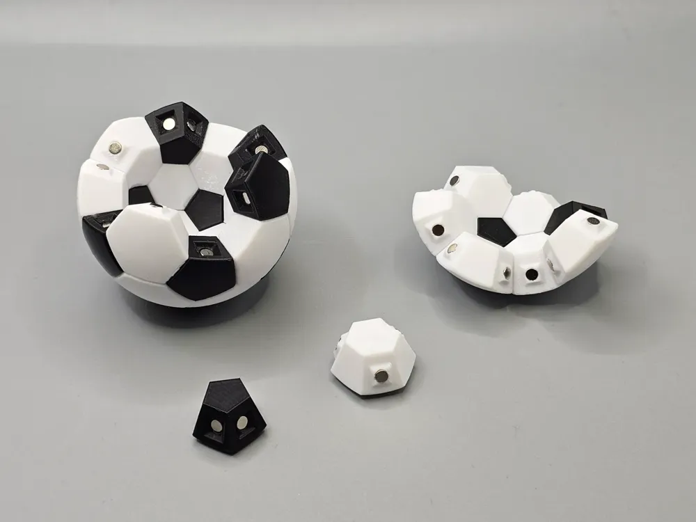 Ultimate Stress Relief! Magnetic Soccer Toy by mossbot - MakerWorld
