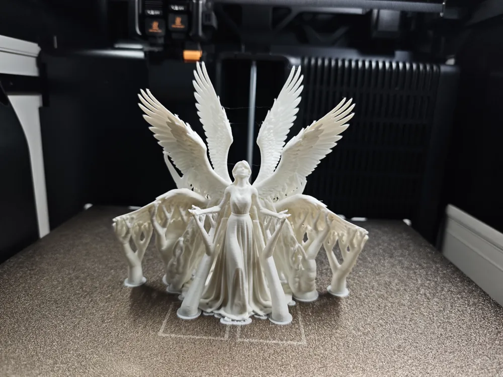 Ten-winged Guardian Angel Embraces Holy Light (simple supports) - Free ...