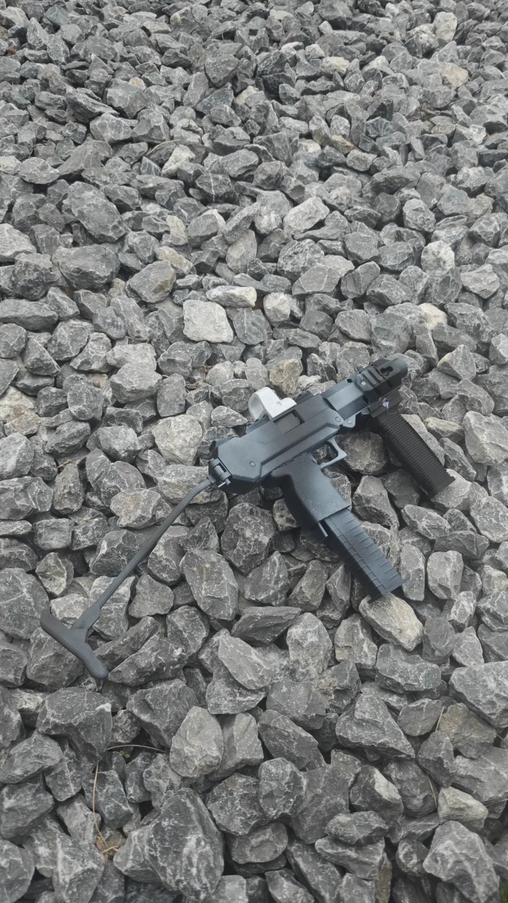 Rainbow Six - SMG 12 Printable and functional by Demerdragon MakerWorld ...