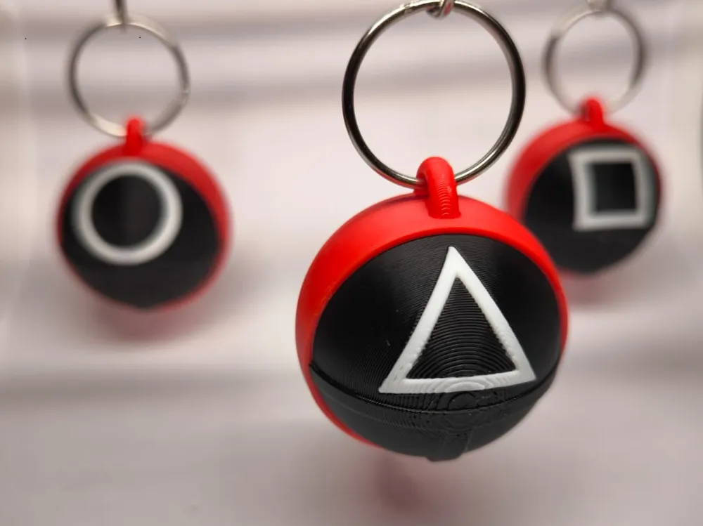 Squid Game Keychain Worker Triangle by WhiteMonkey - MakerWorld