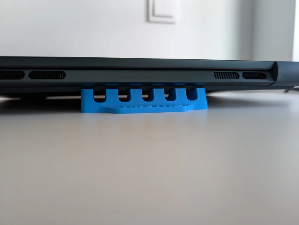 Laptop stand for cooling & air flow by D4V3IG MakerWorld: Download Free ...