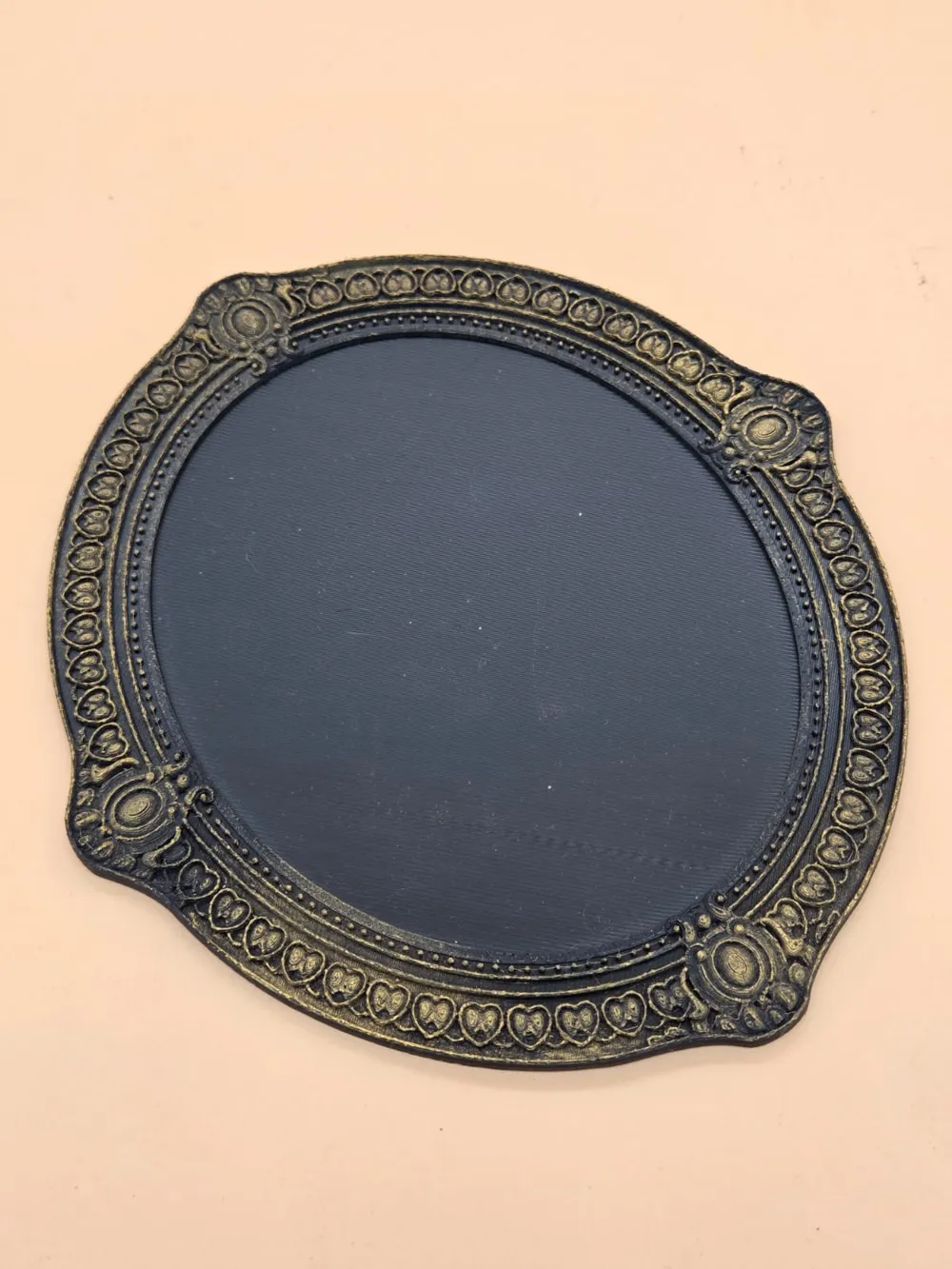 Ornamental Vintage Photo Frame Oval - Free 3D Print Model - MakerWorld