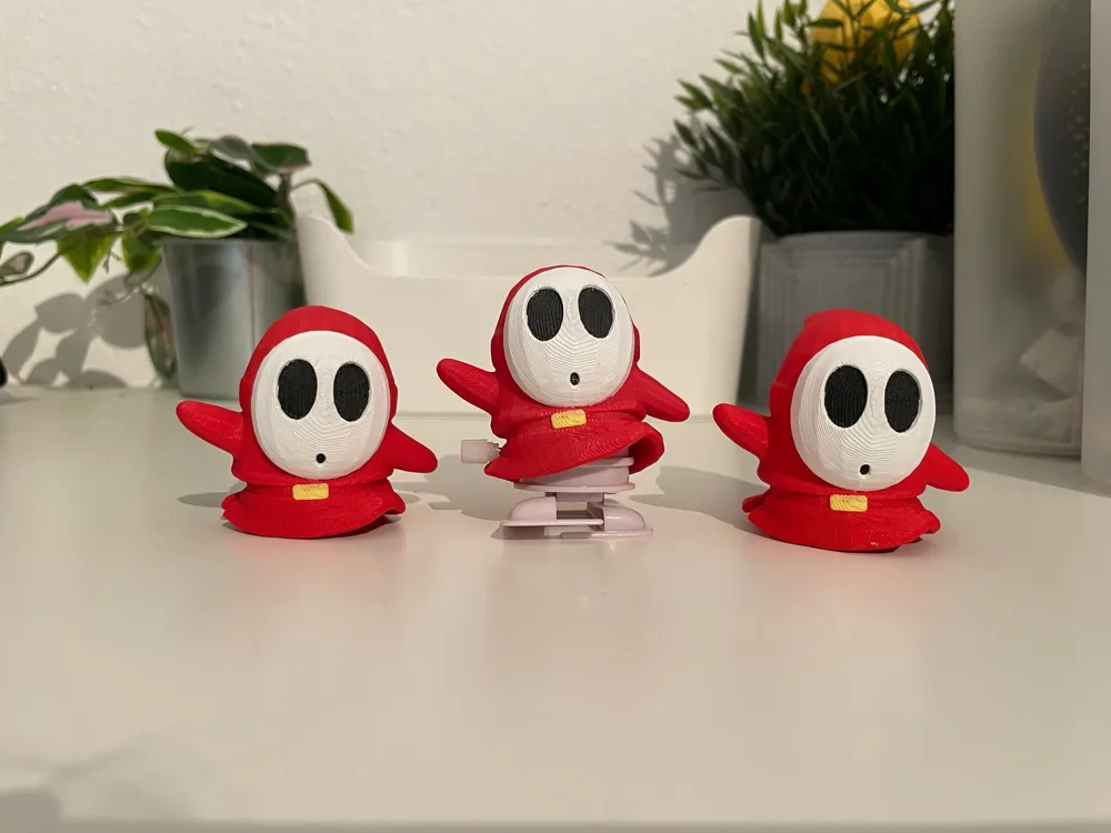 Wind-up walking Shy Guy by FelixS - MakerWorld