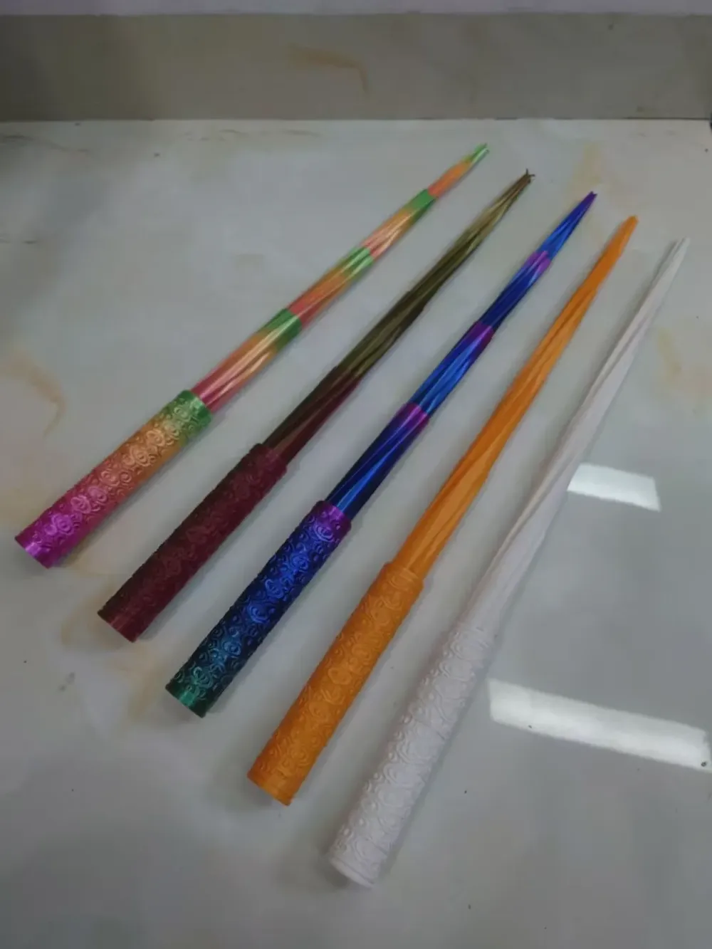 Four-Bladed Spiral Retractable Sword - Auspicious Cloud by 木下言叶 ...