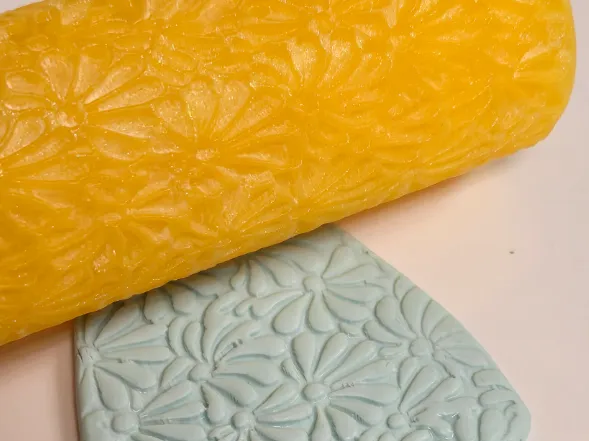 Talavera Clay Texture Roller - Free 3D Print Model - MakerWorld