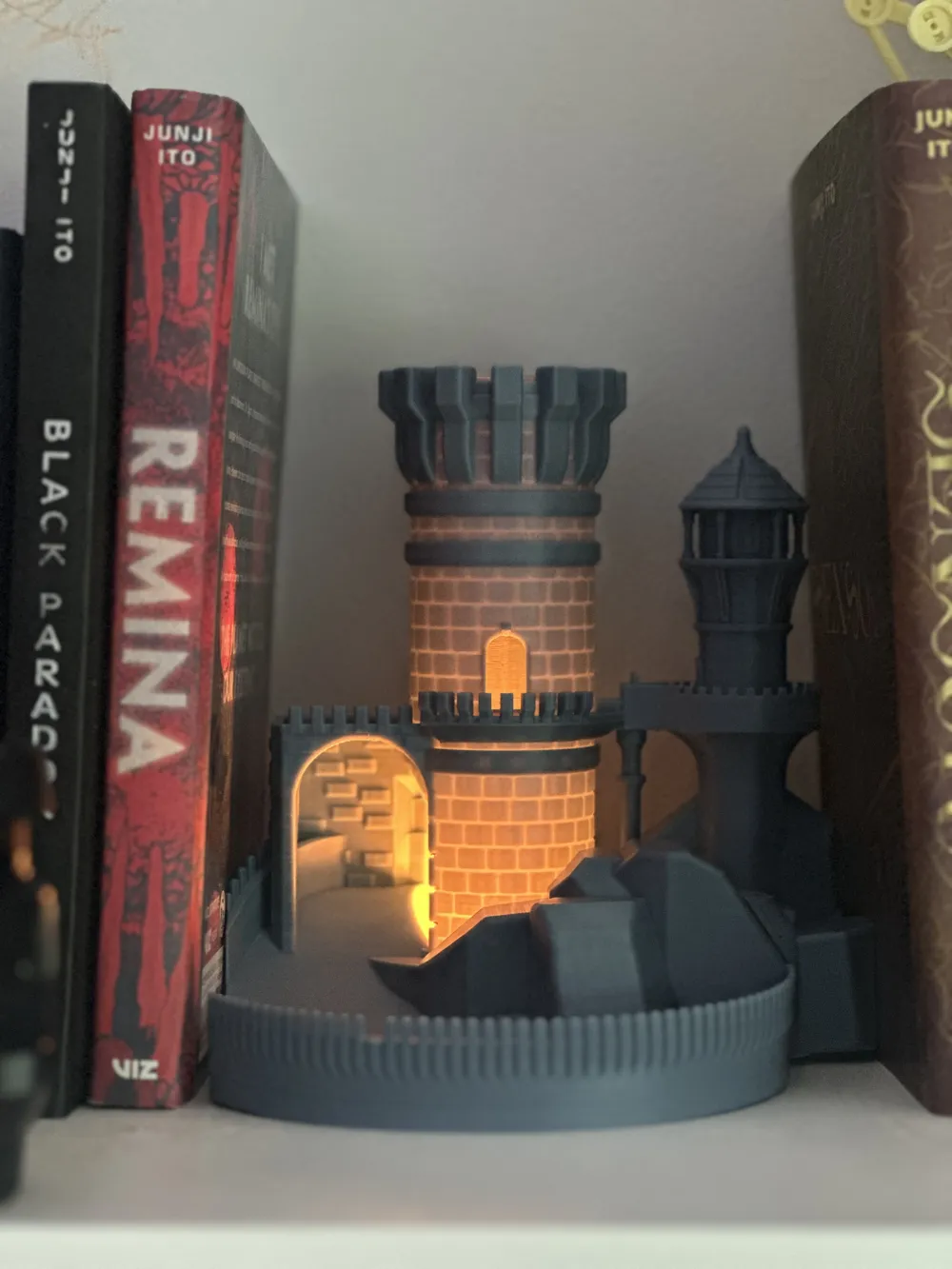 Book Nook. Medieval Tower Lamp. Castle Book end - Free 3D Print Model ...