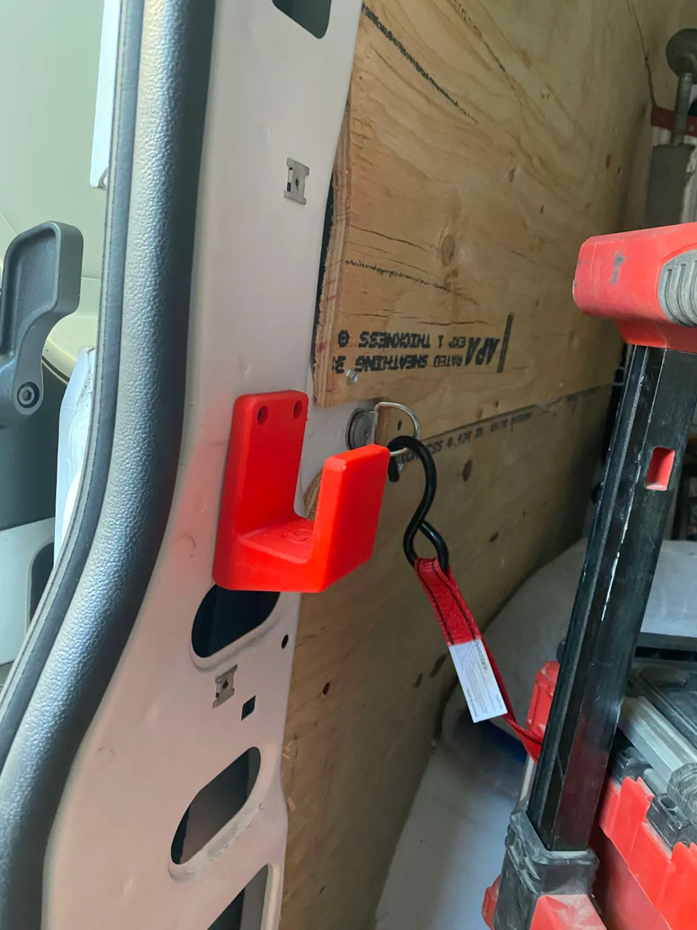Rolling Packout Wall Mount by CK Designs - MakerWorld