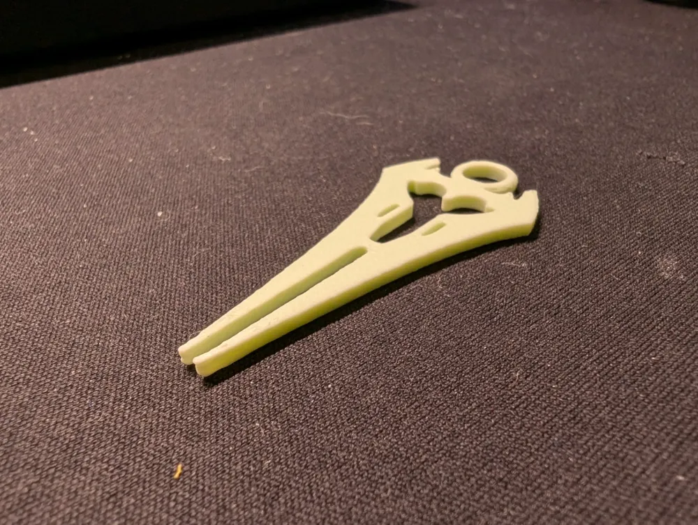HALO Sword custom keychain by EleirDesign - MakerWorld
