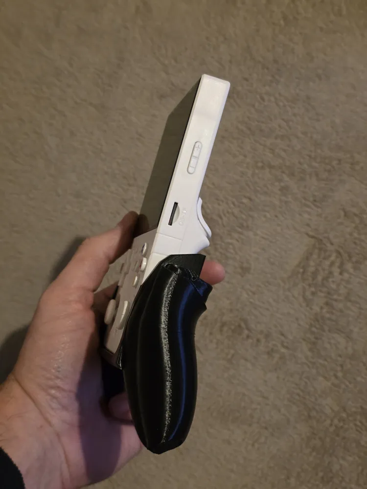 R36 console PS5 pad inspired grip - Free 3D Print Model - MakerWorld