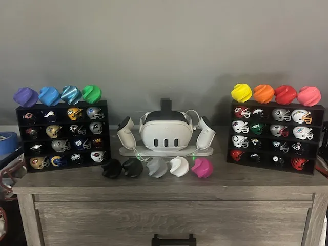 Mini Helmet Stand by Schmitty231 - MakerWorld