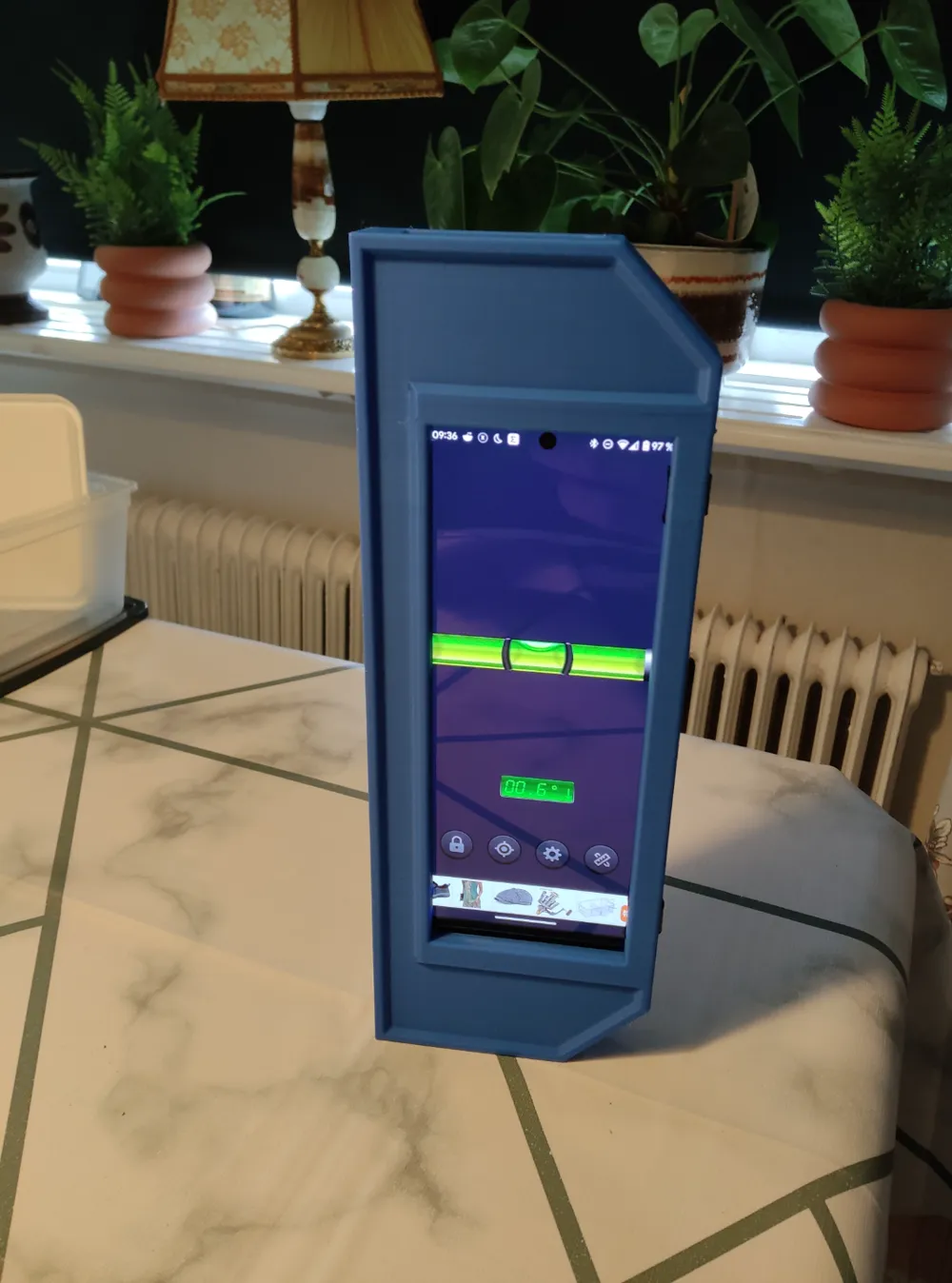 Phone Level by Ola S - MakerWorld