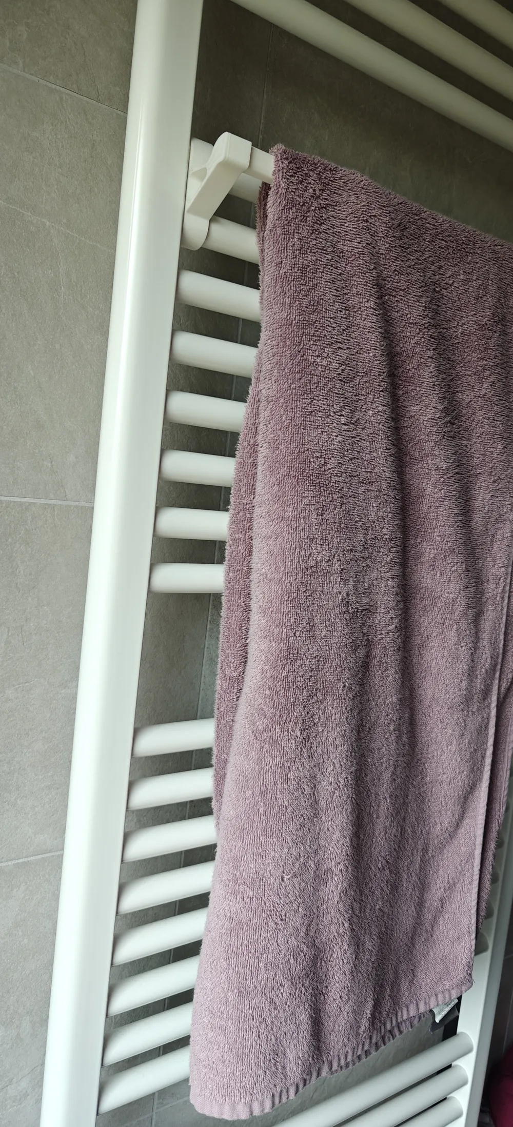 Towel rack / Radiator hooks by user_1379331218 MakerWorld: Download ...