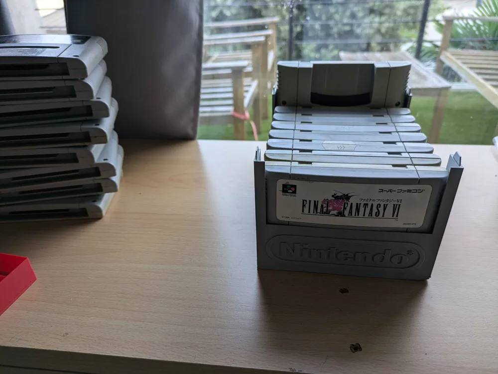 Super Nintendo/Super Famicom game holder stackable - Free 3D Print ...