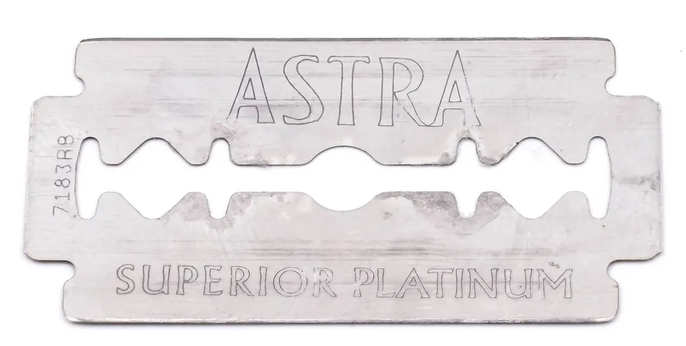 Safety Razor Blade Scraper - Free 3D Print Model - MakerWorld