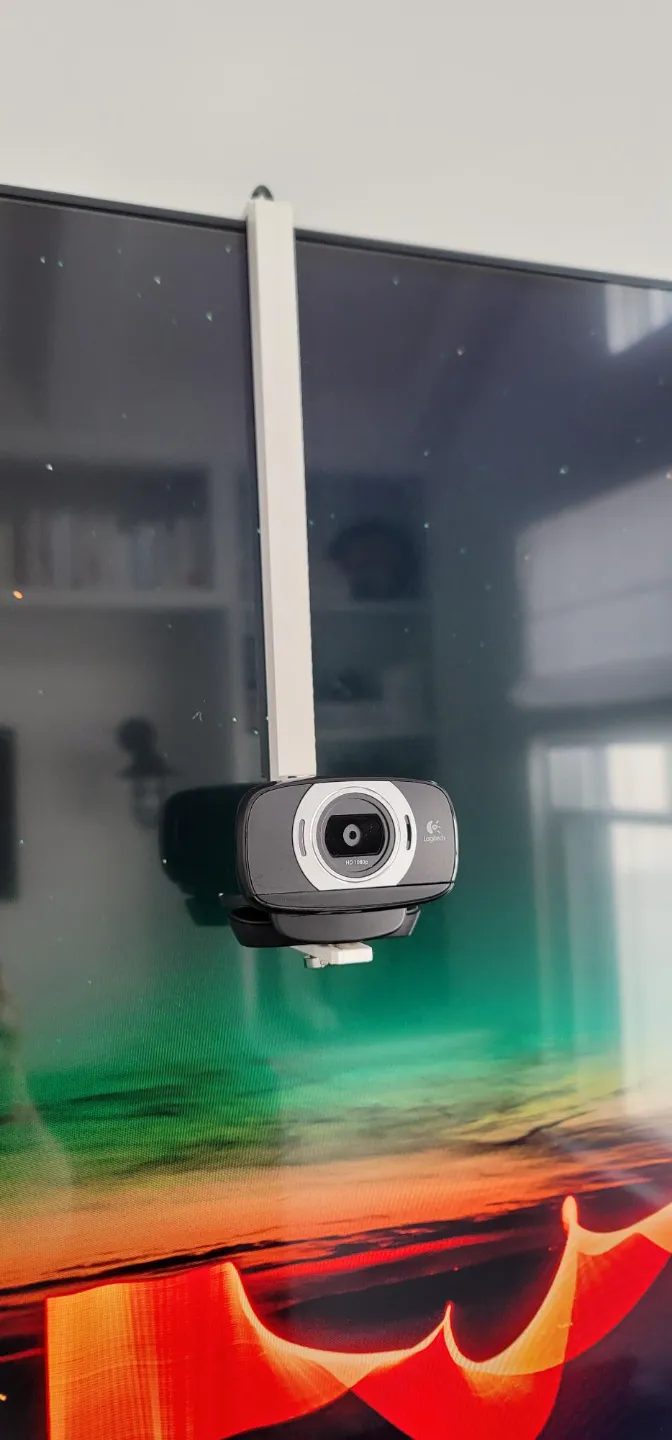 On-Screen Web Cam Mount by jesse.jacoby - MakerWorld