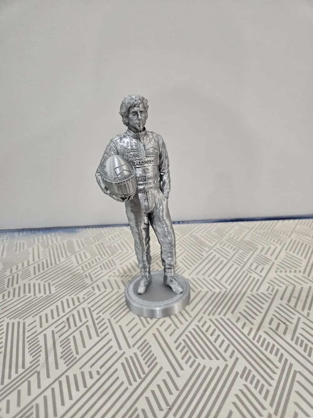 AYRTON SENNA – 3D FIGURINE by Bob Panna MakerWorld: Download Free 3D Models