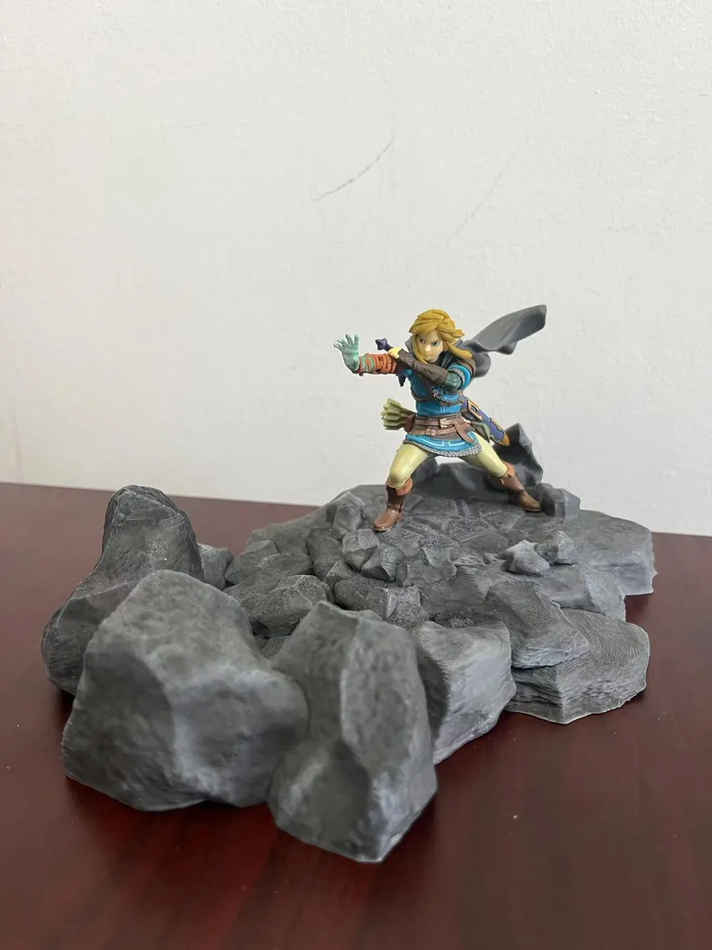 Link amiibo Phone Stand The Legend of Zelda Tears of the Kingdom Base ...