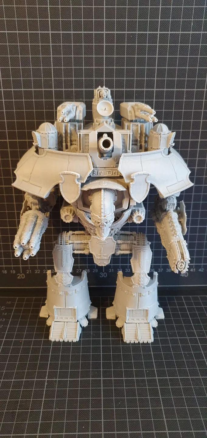 40K Emperor Titan Titanicus Scale Warhammer Remixed by Furijozo ...