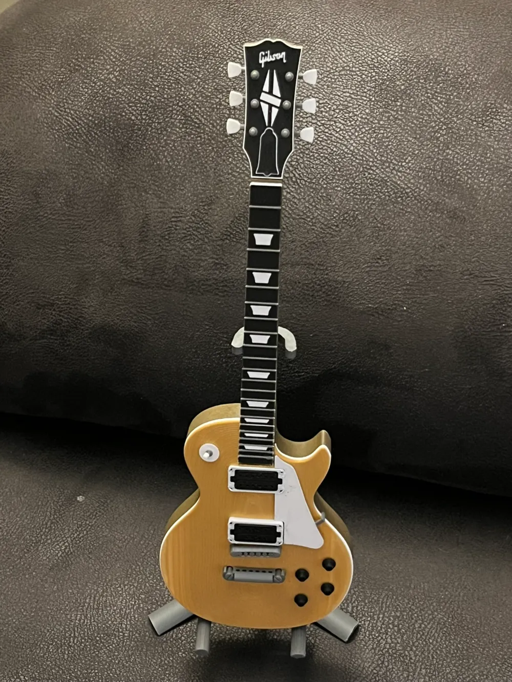 Mini Guitar Stand by ML Innovation - MakerWorld