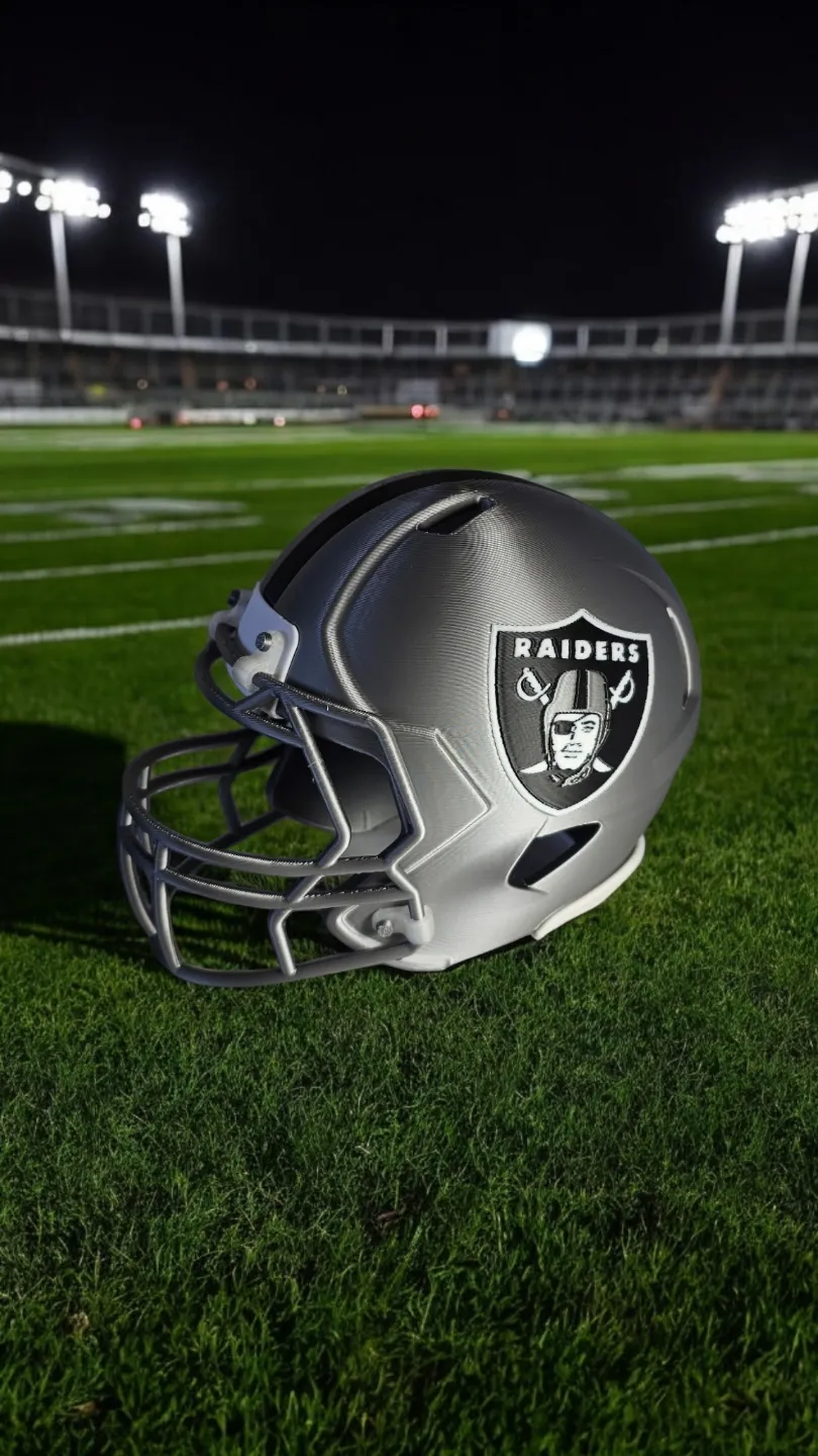 Las Vegas Raiders Football Helmet by animuL67 MakerWorld: Download Free ...