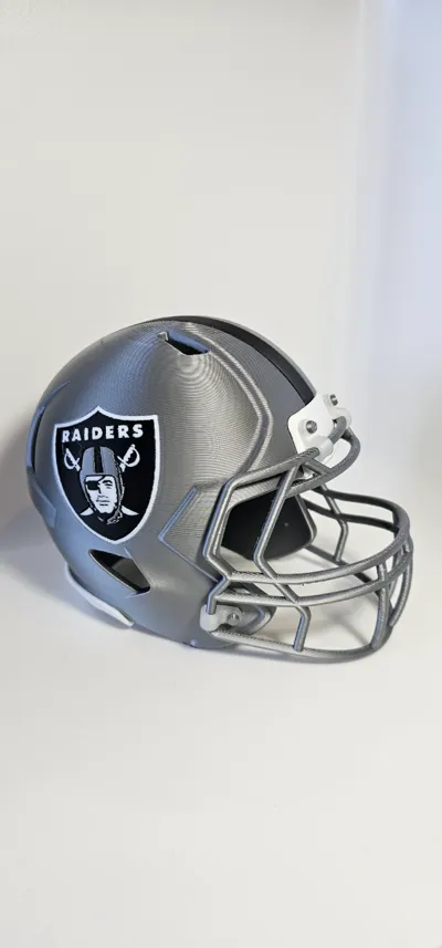Las Vegas Raiders Football Helmet by animuL67MakerWorld: Download Free ...