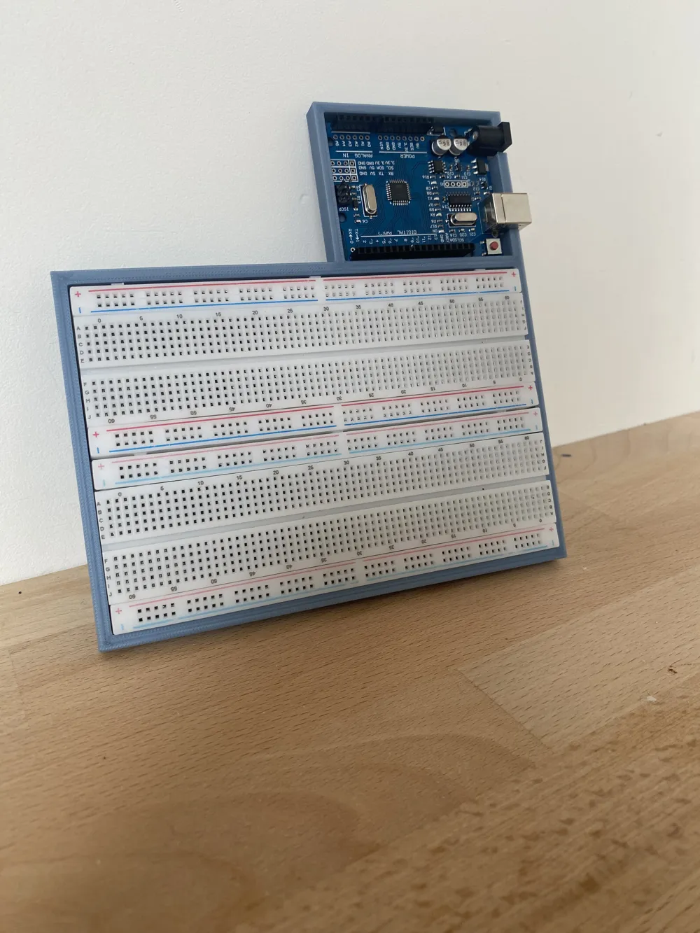 Breadboard holder + arduino uno by Martt81 MakerWorld: Download Free 3D ...