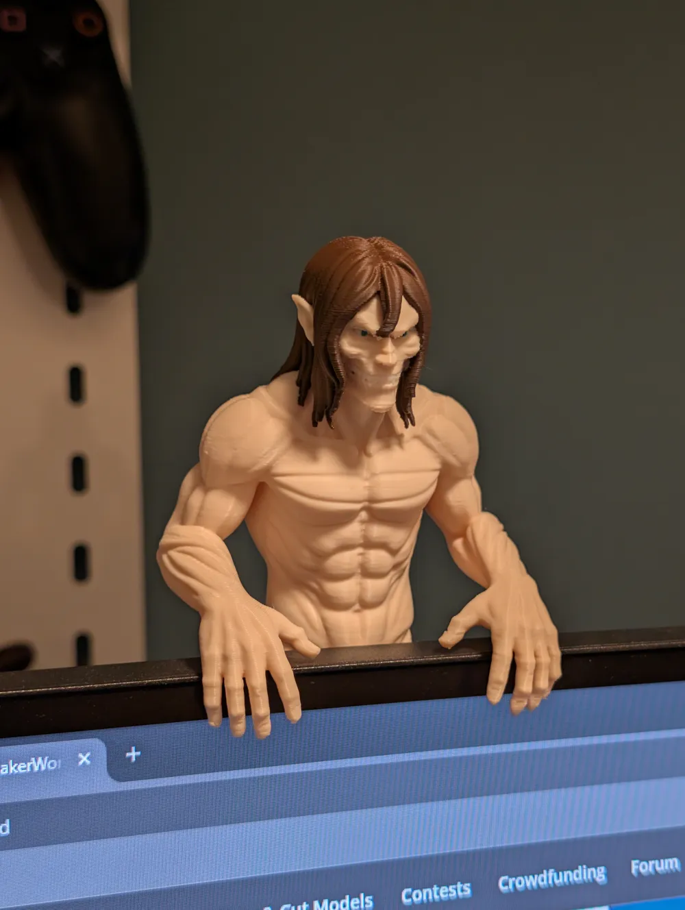 Eren Jaeger (Attack Titan) -Monitor Topper &Statue - Free 3D Print ...