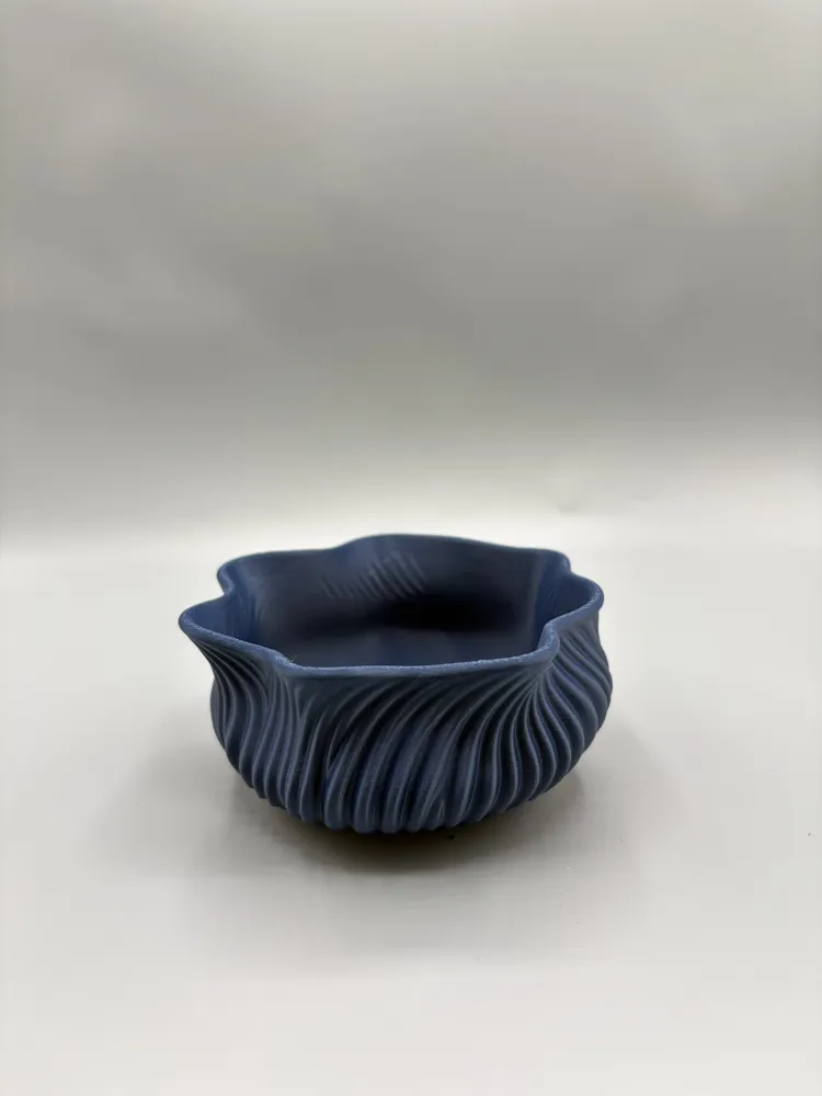 Modern Wavy Shell Bowl - Free 3D Print Model - MakerWorld