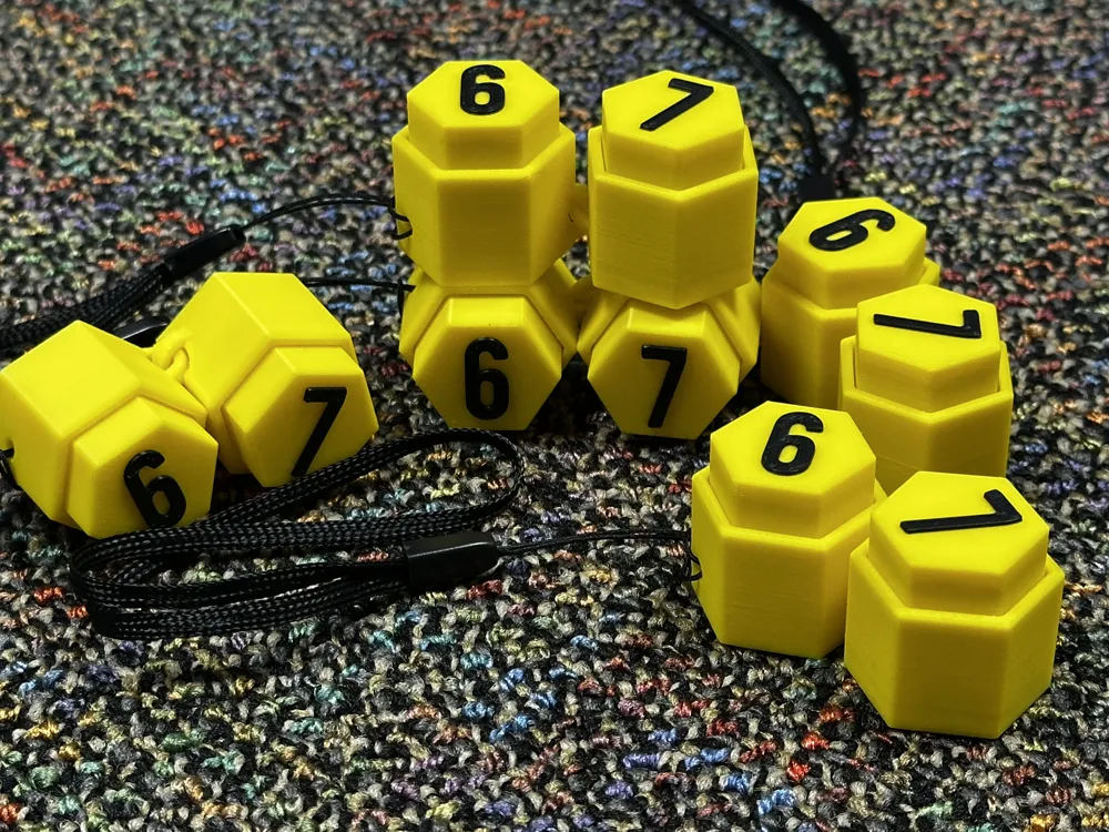 Flexi 67 Fidget Clicker + Keychain (why not) - Free 3D Print Model ...