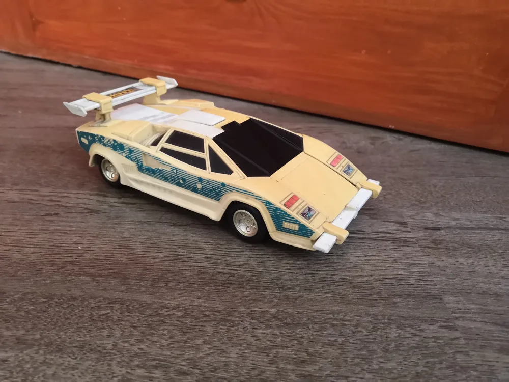 1988年复古MASK Stiletto兰博基尼挡风玻璃 来自 Adrian MakerWorld：免费下载 3D 模型