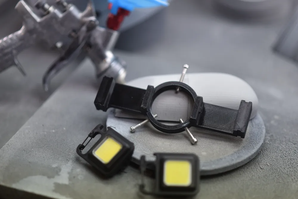 spray gun flashlight holder - Free 3D Print Model - MakerWorld