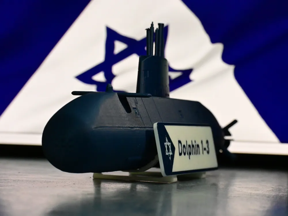 Dolphin class submarine by Shmuel MakerWorld: Download Free 3D Models