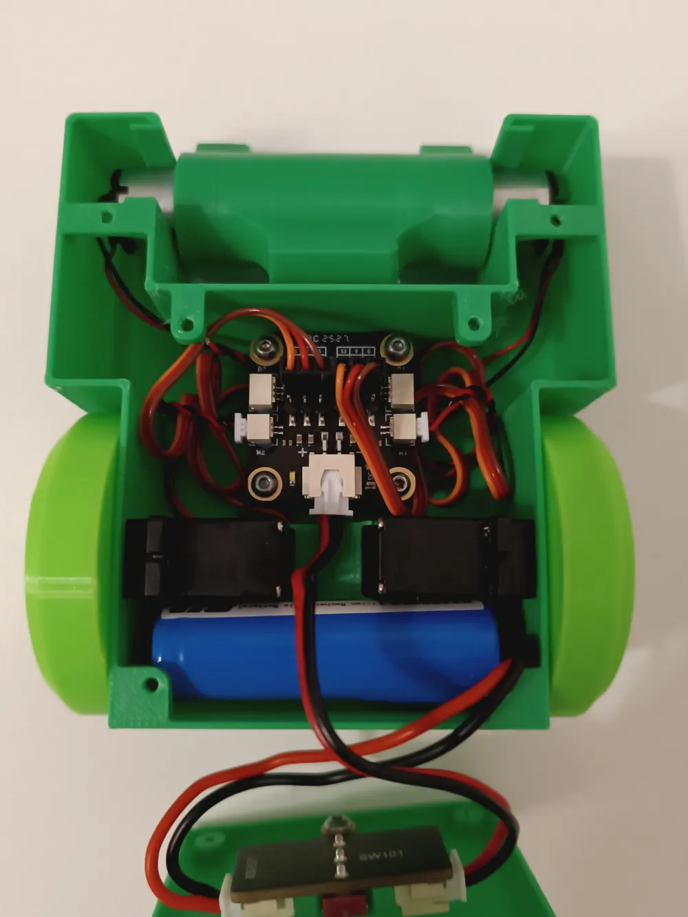 BEETLE MAX combat robot cyberbrick - Free 3D Print Model - MakerWorld