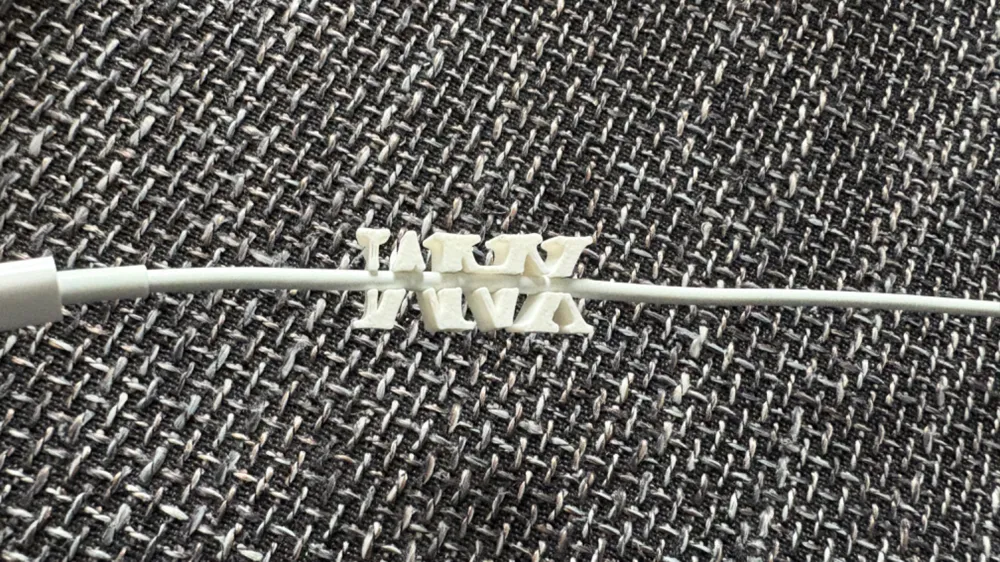 Charching cable name tag "Max" by LTB2.0 - MakerWorld