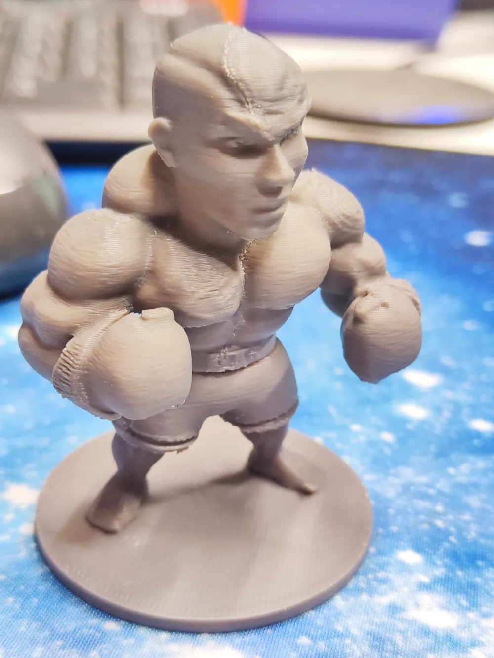 Mini Iron Mike Tyson (meme) by Creatività in 3D MakerWorld: Download ...