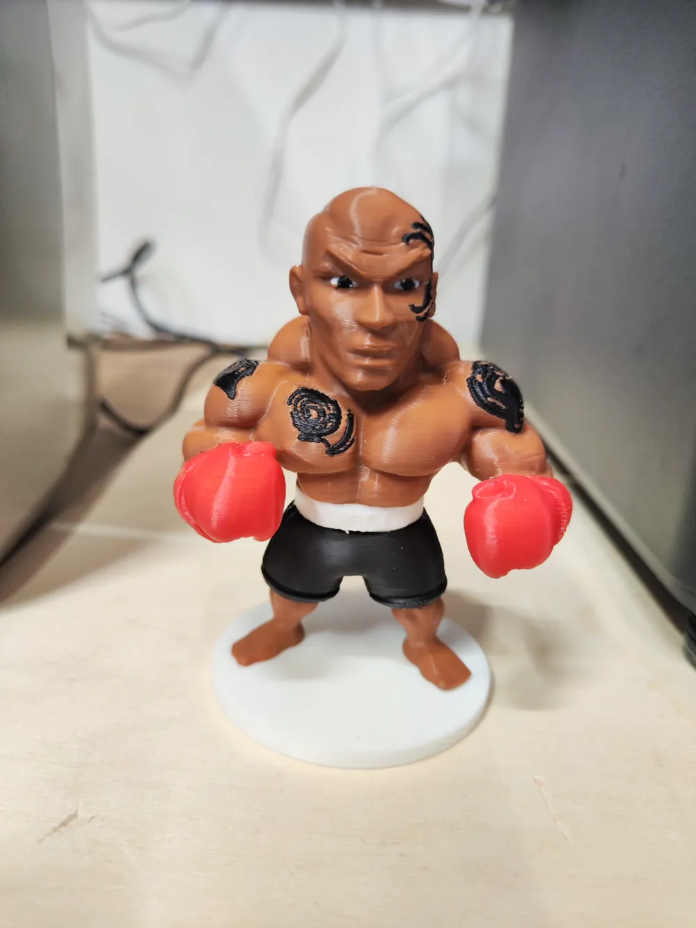 Mini Iron Mike Tyson (meme) by Creatività in 3D MakerWorld: Download ...