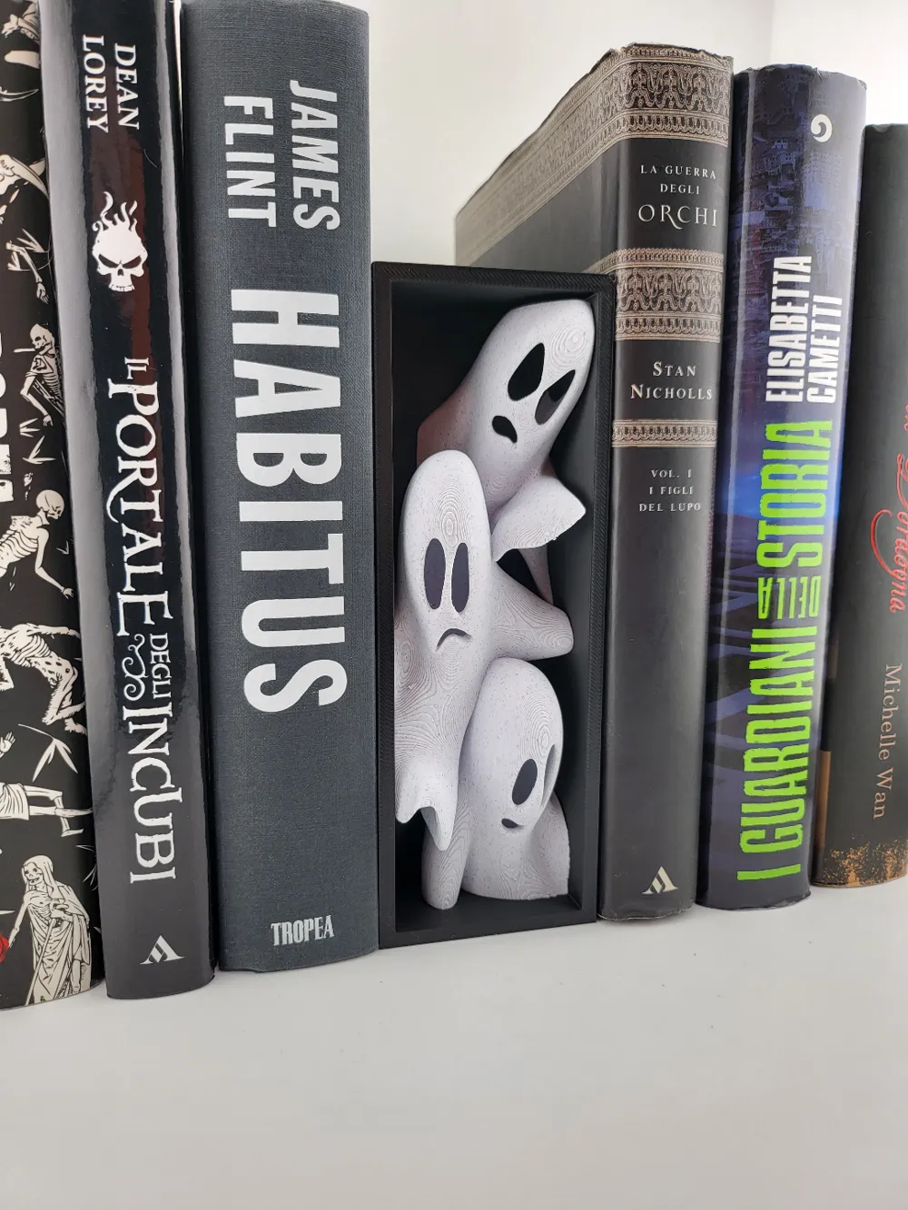 book nook ghost toon by Mad power MakerWorld: Download Free 3D Models