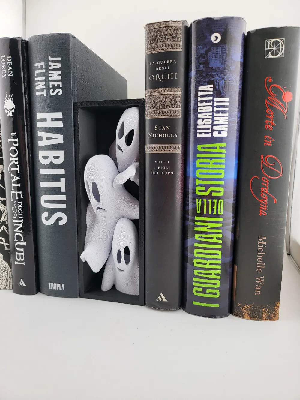 book nook ghost toon by Mad power MakerWorld: Download Free 3D Models