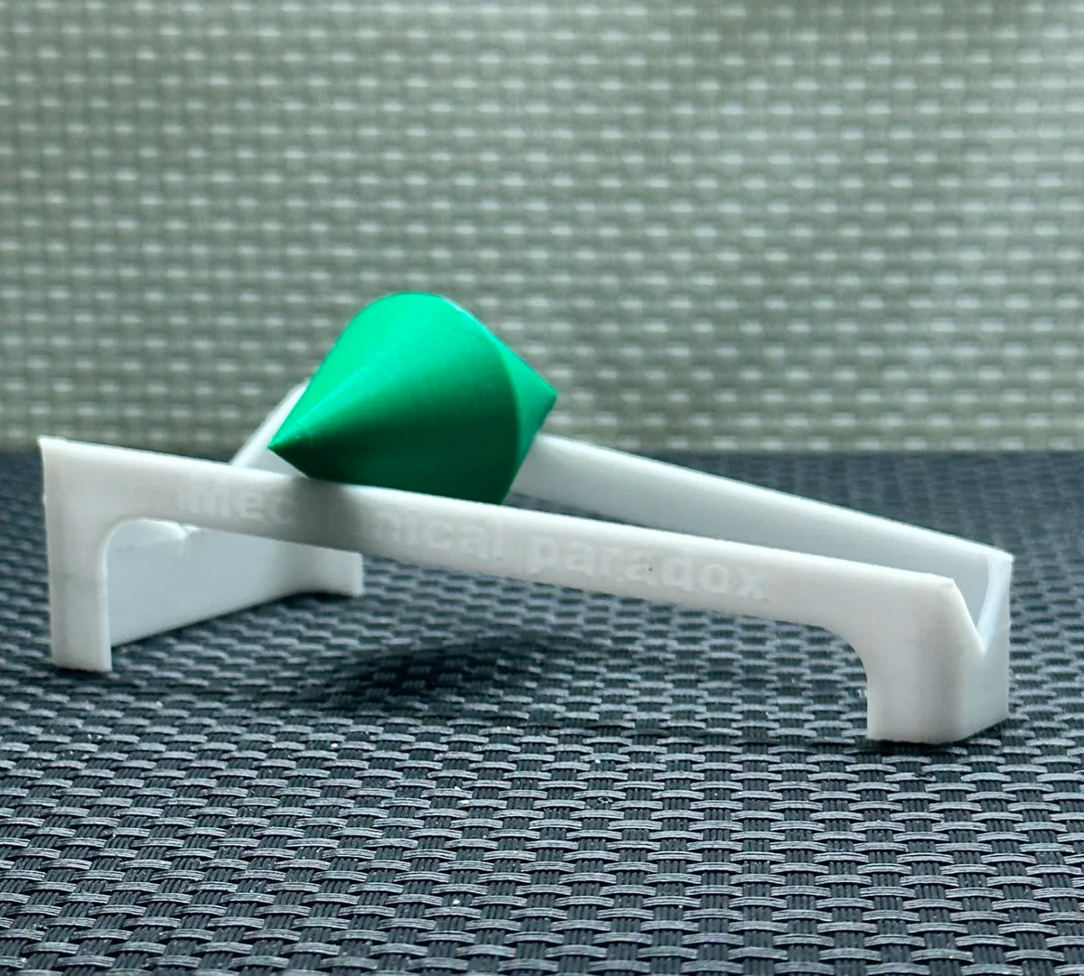 Magic Mechanical Paradox - Free 3D Print Model - MakerWorld