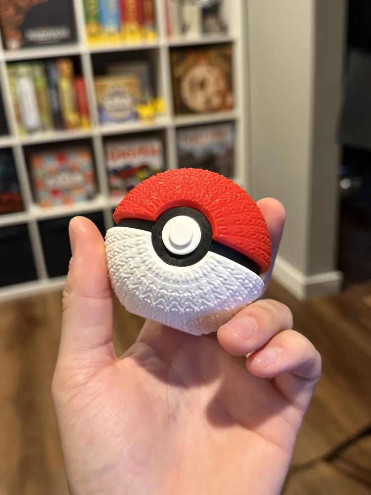 Knitted Pokeball - Twist lock - no glue required by Chris's Print Lab ...