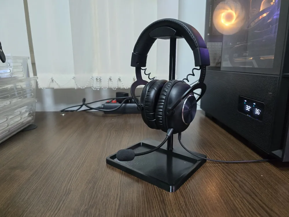 Headphone Stand TZ Design - Free 3D Print Model - MakerWorld