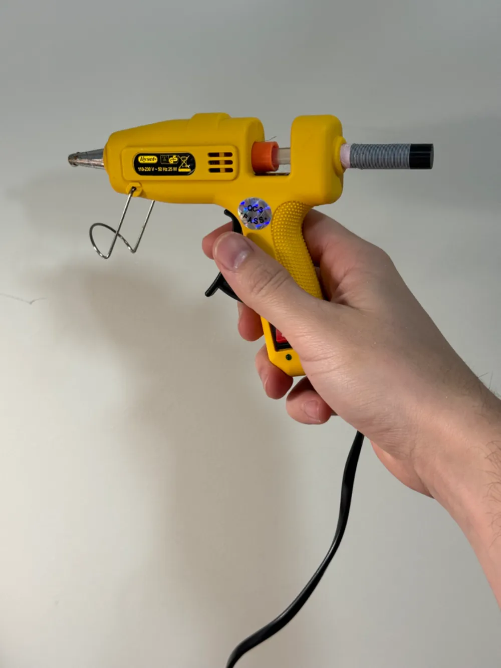 Glue gun stick for AMS purge by Anheba - MakerWorld
